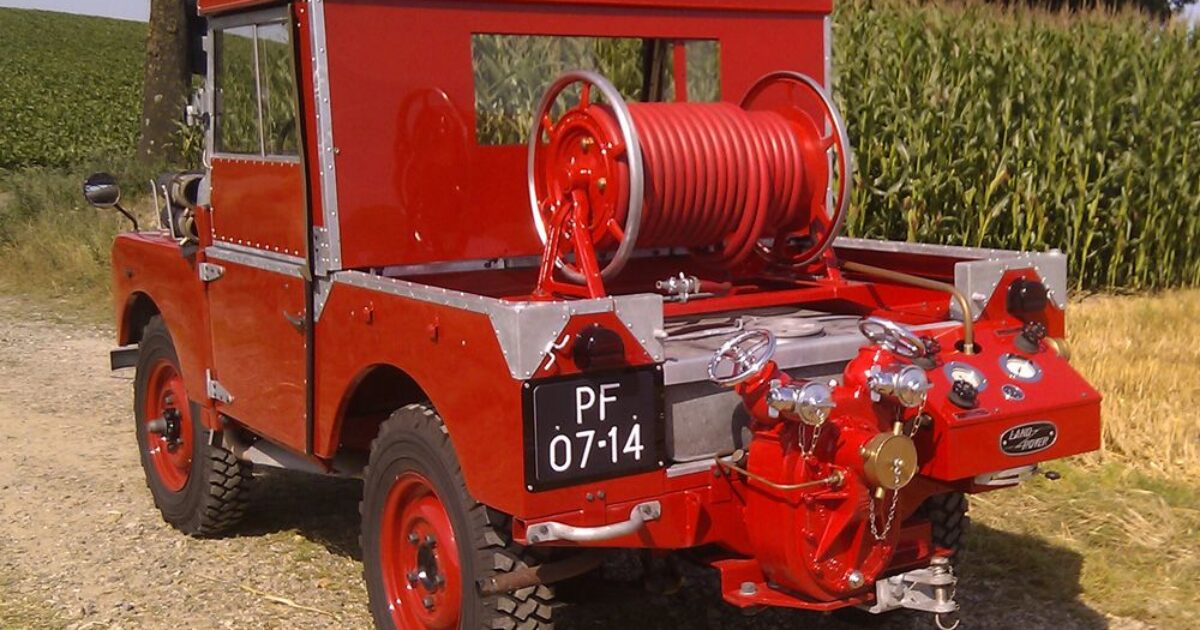 Land Rover Poppy Red – Revised.be