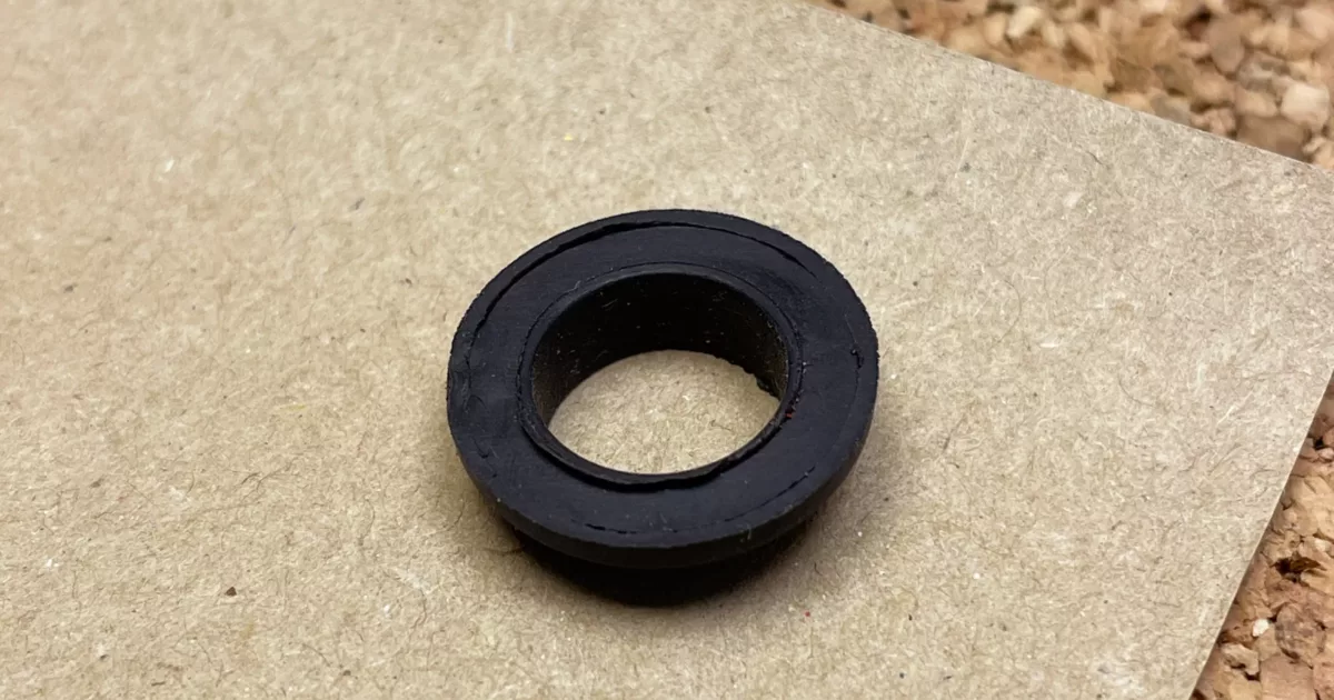 Steering column oil retainer seal – Revised.be